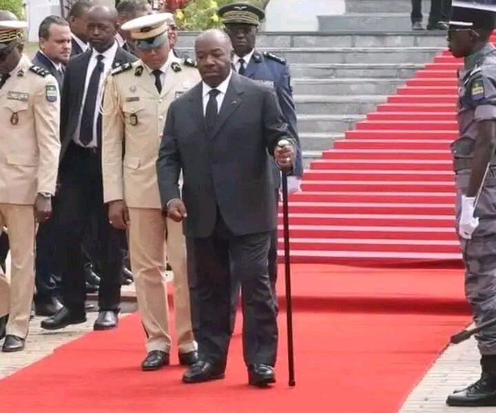 Coup d’État au Gabon: Ali Bongo et sa famille en résidence surveillée ...